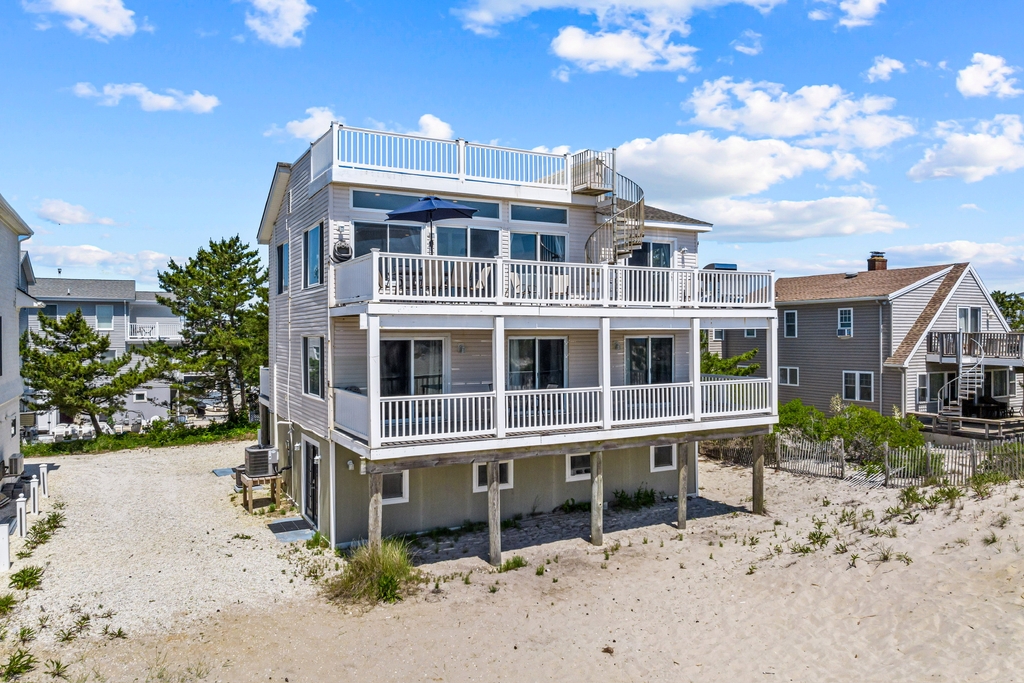 SANDY HAVEN - SHIP BOTTOM OCEANFRONT - AMAZING UNOBSTRUCTED VIEWS ...